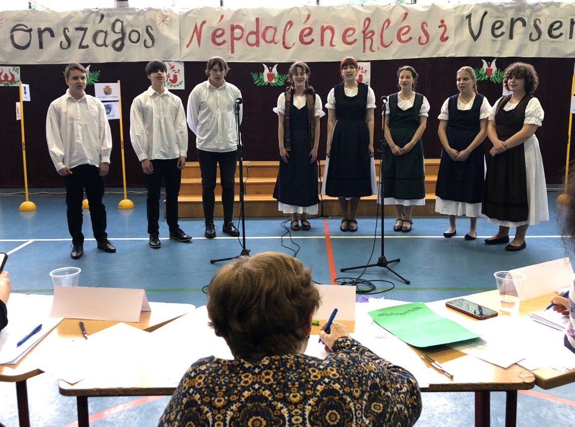 Dunaújvárosi Széchenyi István Gimnázium » A Tiszán innen, Dunán túl ...